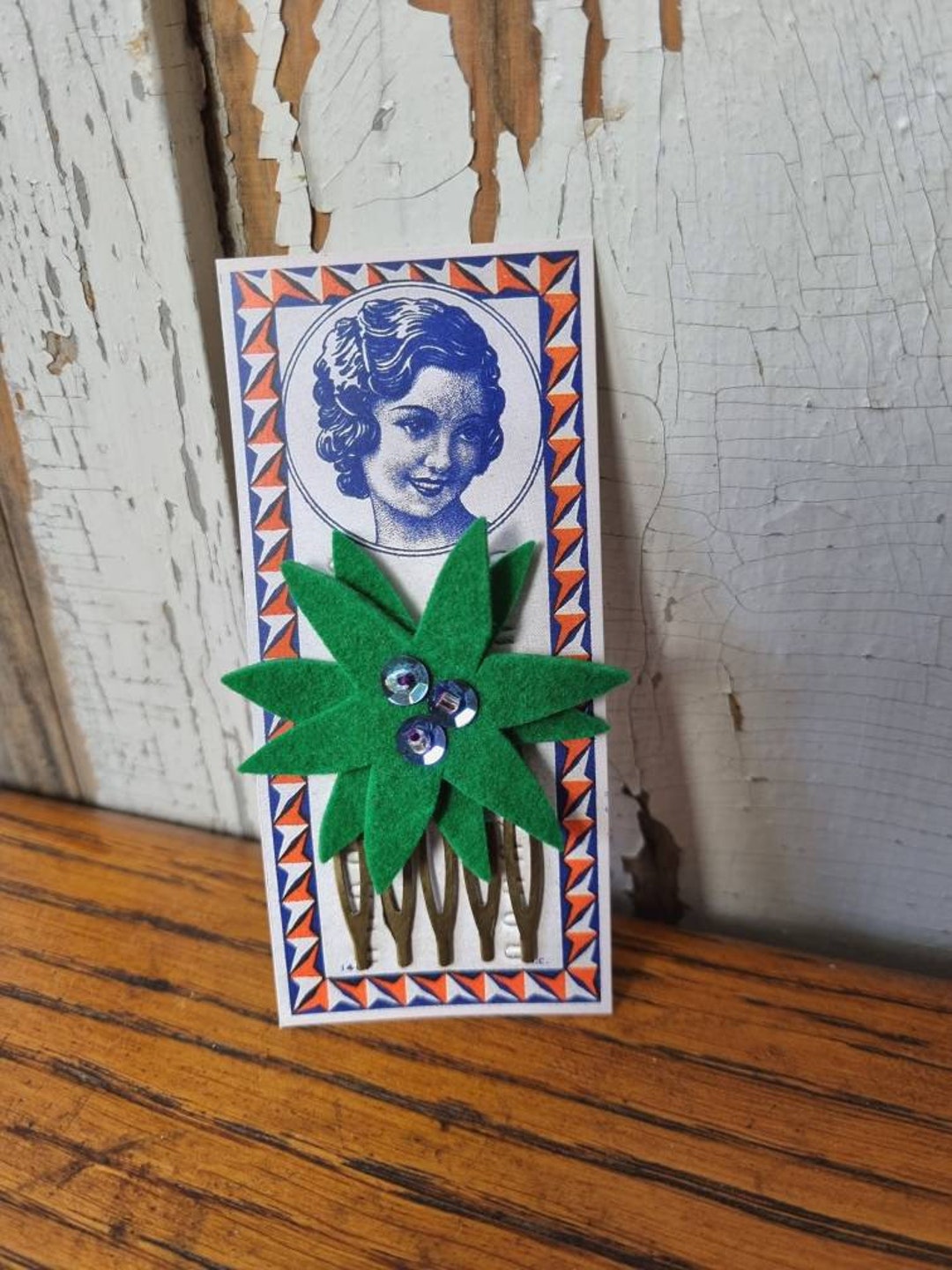 LULU - Small Decorative Felt Comb 1940s Style Textile Restriction ...