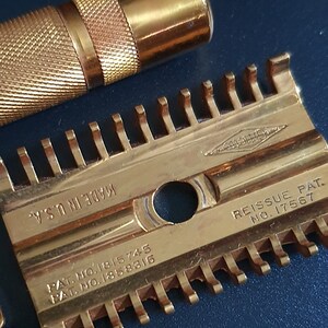 Gillette new' Bar Handle Long Comb Razor in Case - Etsy