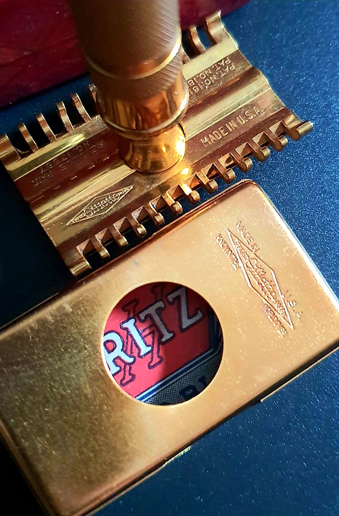 Gillette new' Bar Handle Long Comb Razor in Case | Etsy