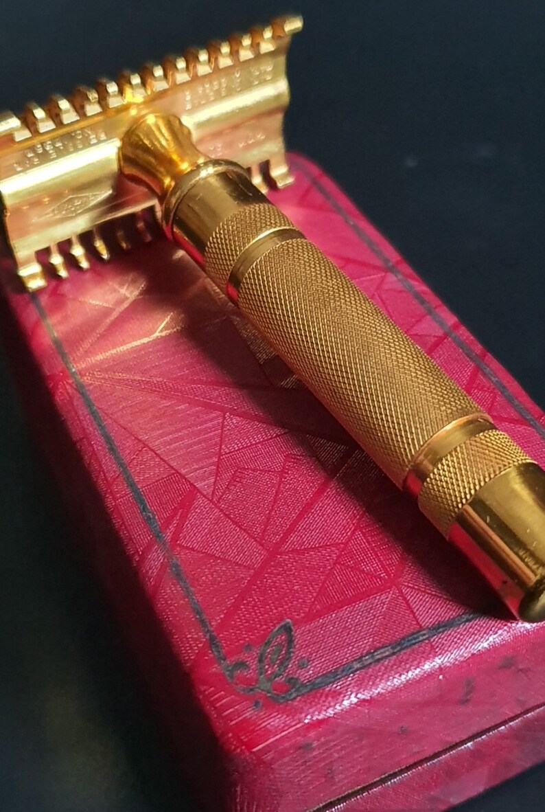 Gillette new' Bar Handle Long Comb Razor in Case - Etsy