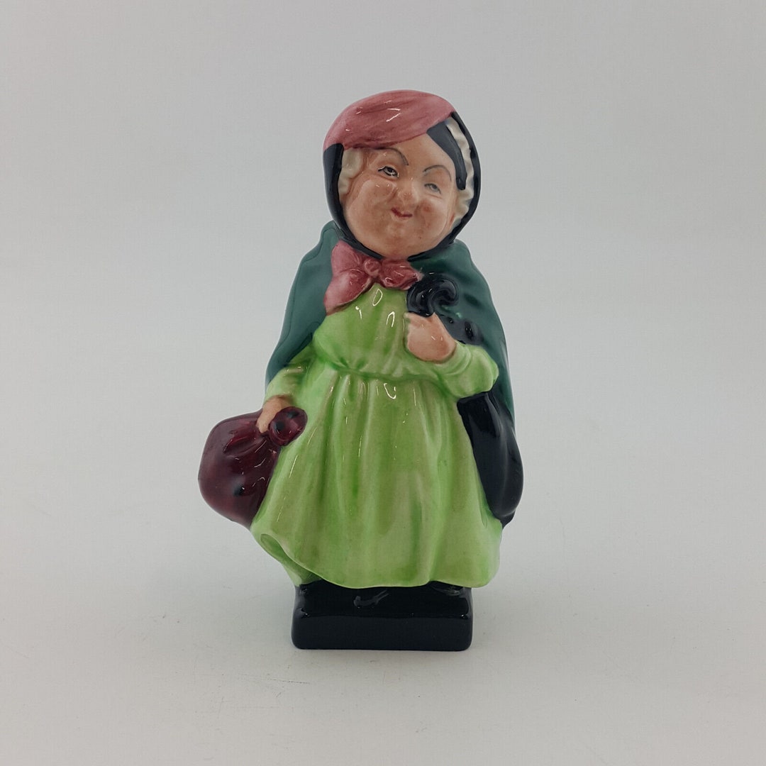 Royal Doulton Dickens Figurine Sairey Gamp M46 RD 1324 - Etsy