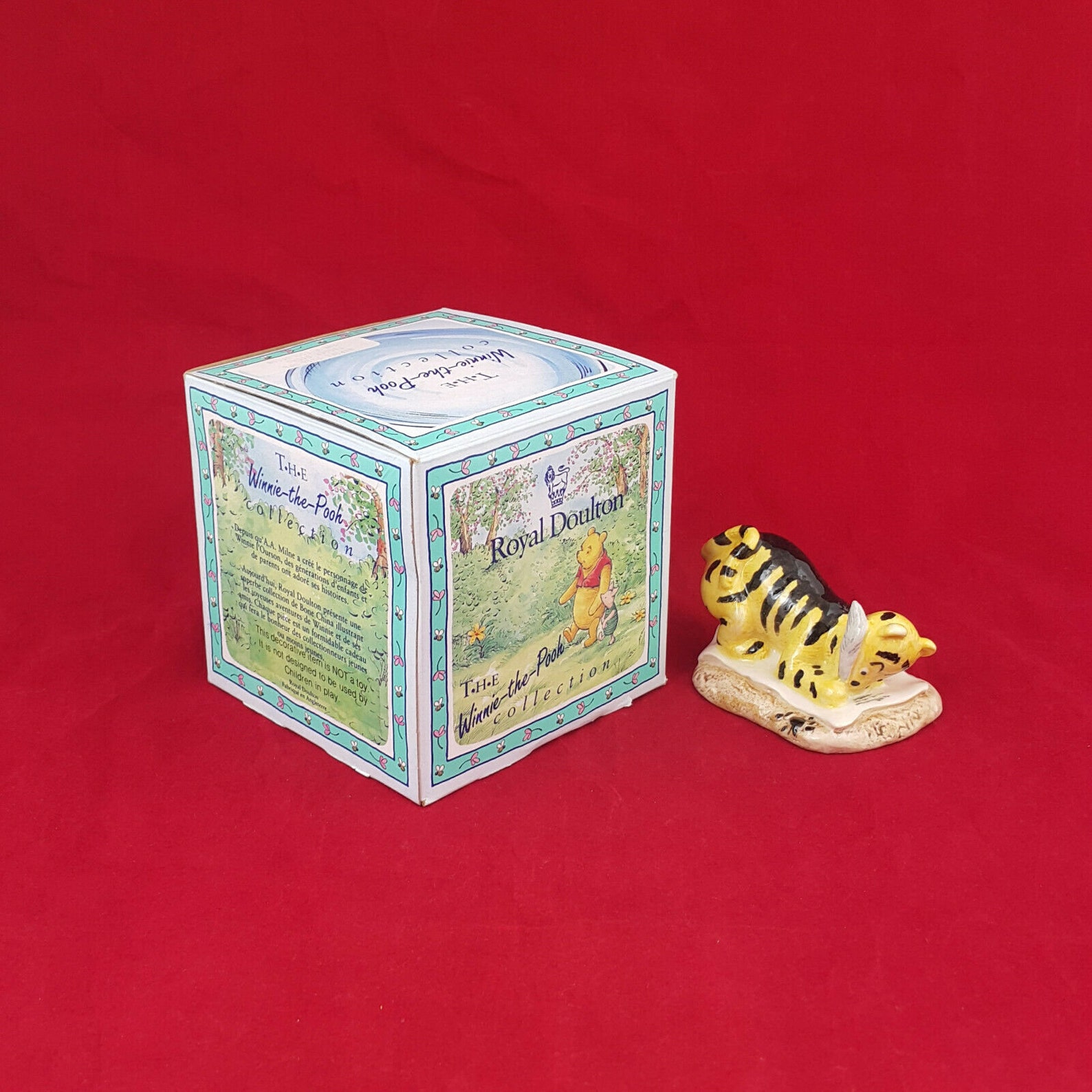 Royal Doultoun Storybook Tigger Signs the Rissolution WP6 - Etsy UK