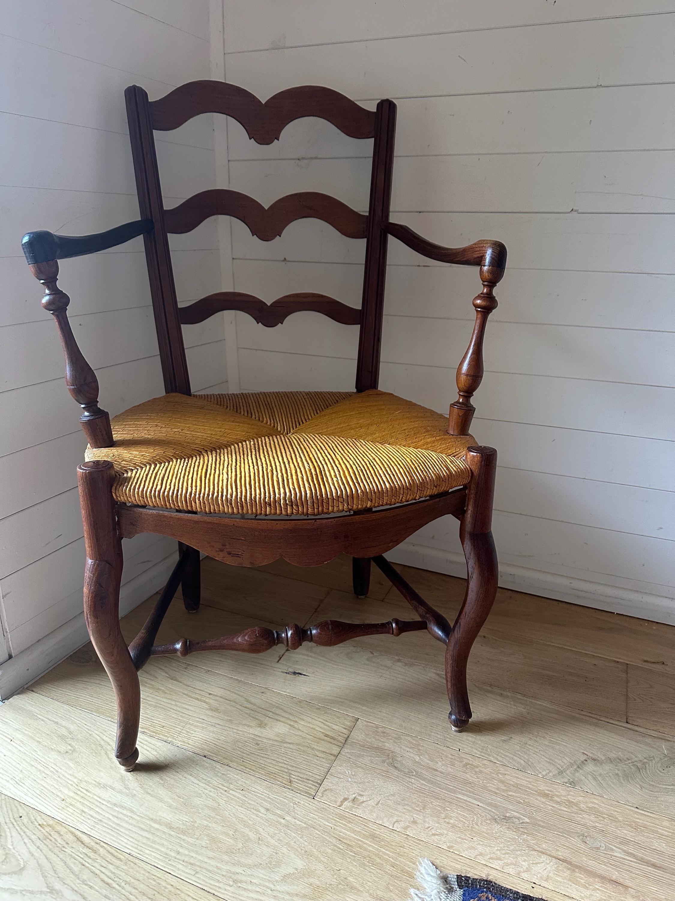 Vintage carver chairs store