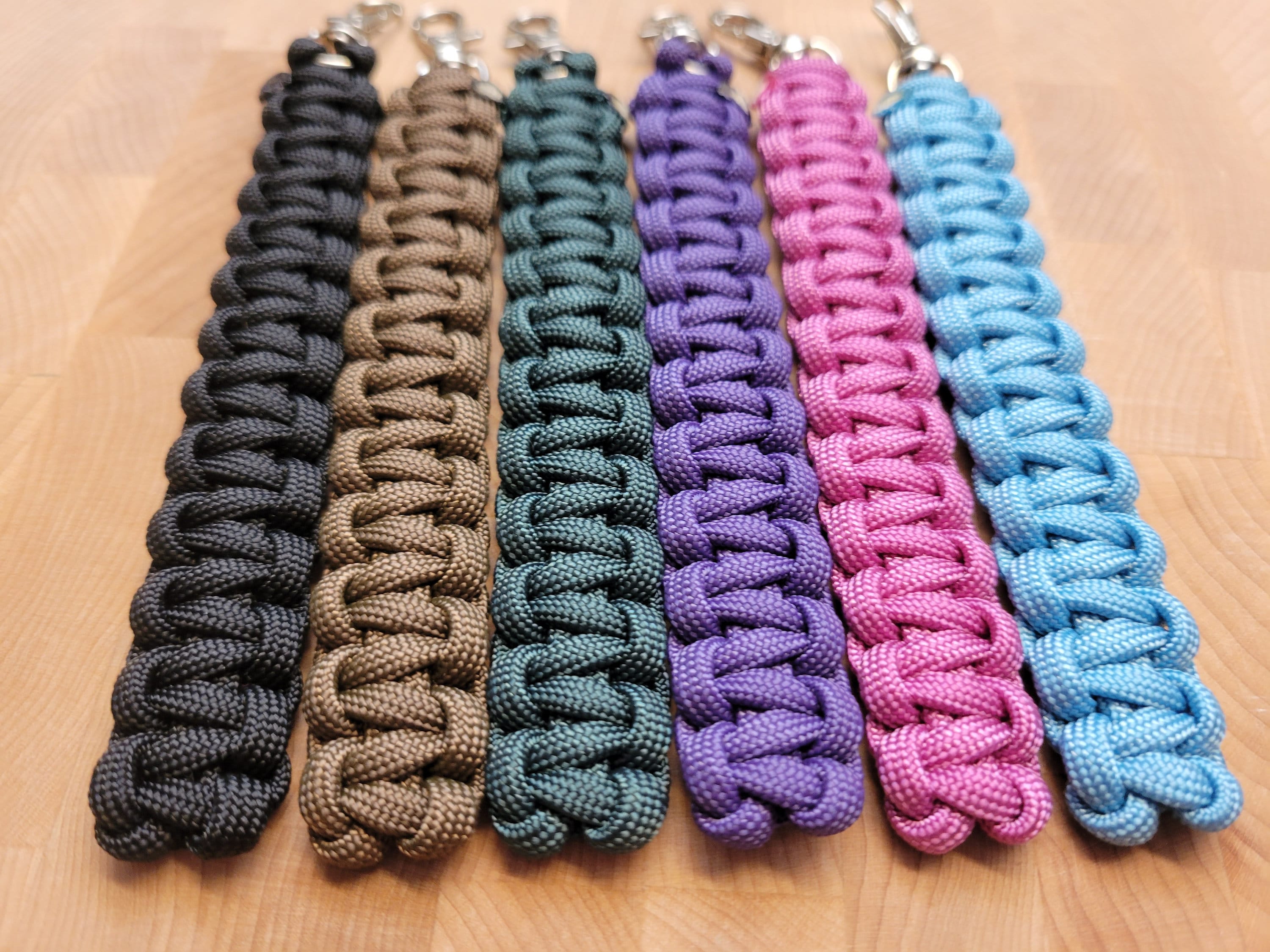 Paracord Lanyard/keychain Cobra Knot Key Fob With Swivel Hook - Etsy Canada