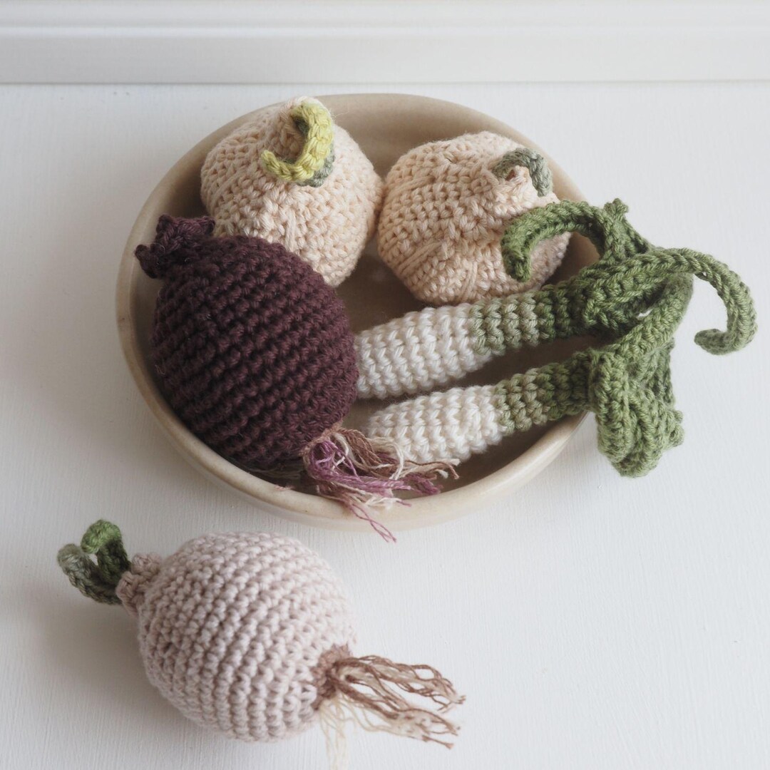 Crochet Pattern Garlic Onion and Spring Onion (digital Download) - Etsy