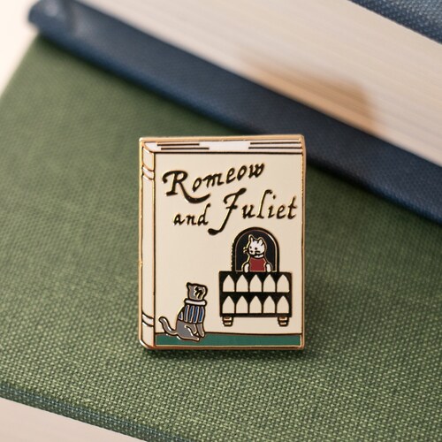 Romeo & Juliet Enamel Pins - Etsy