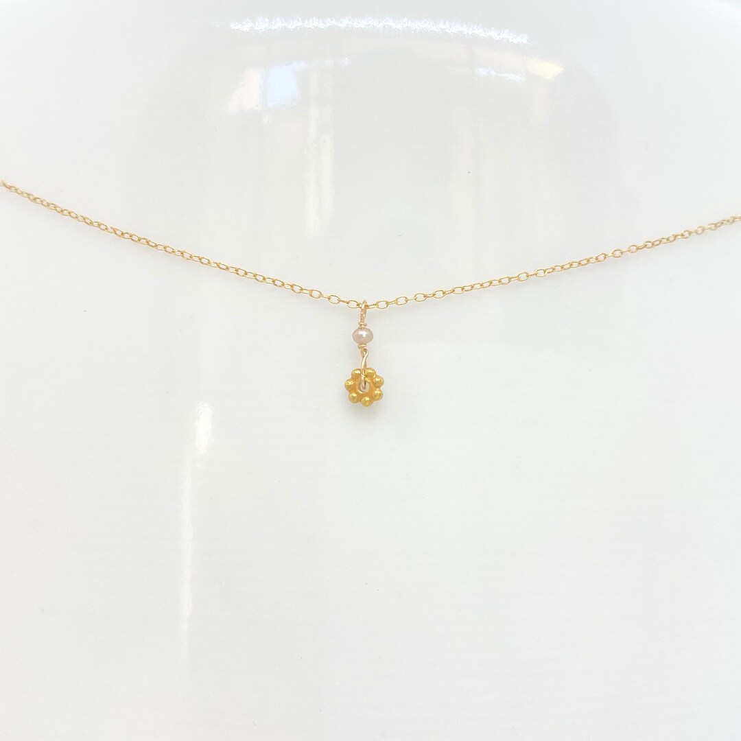14k Gold Chain Necklace W/ 18k Gold Daisy & Freshwater Pearl - Etsy