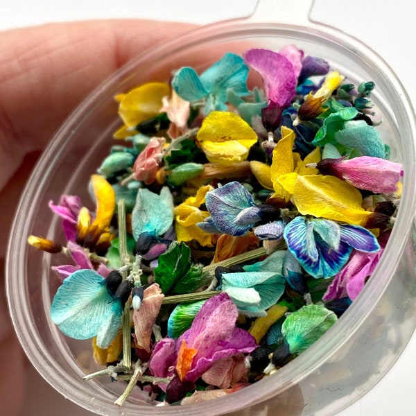 Resin Plant Jewelry - Etsy