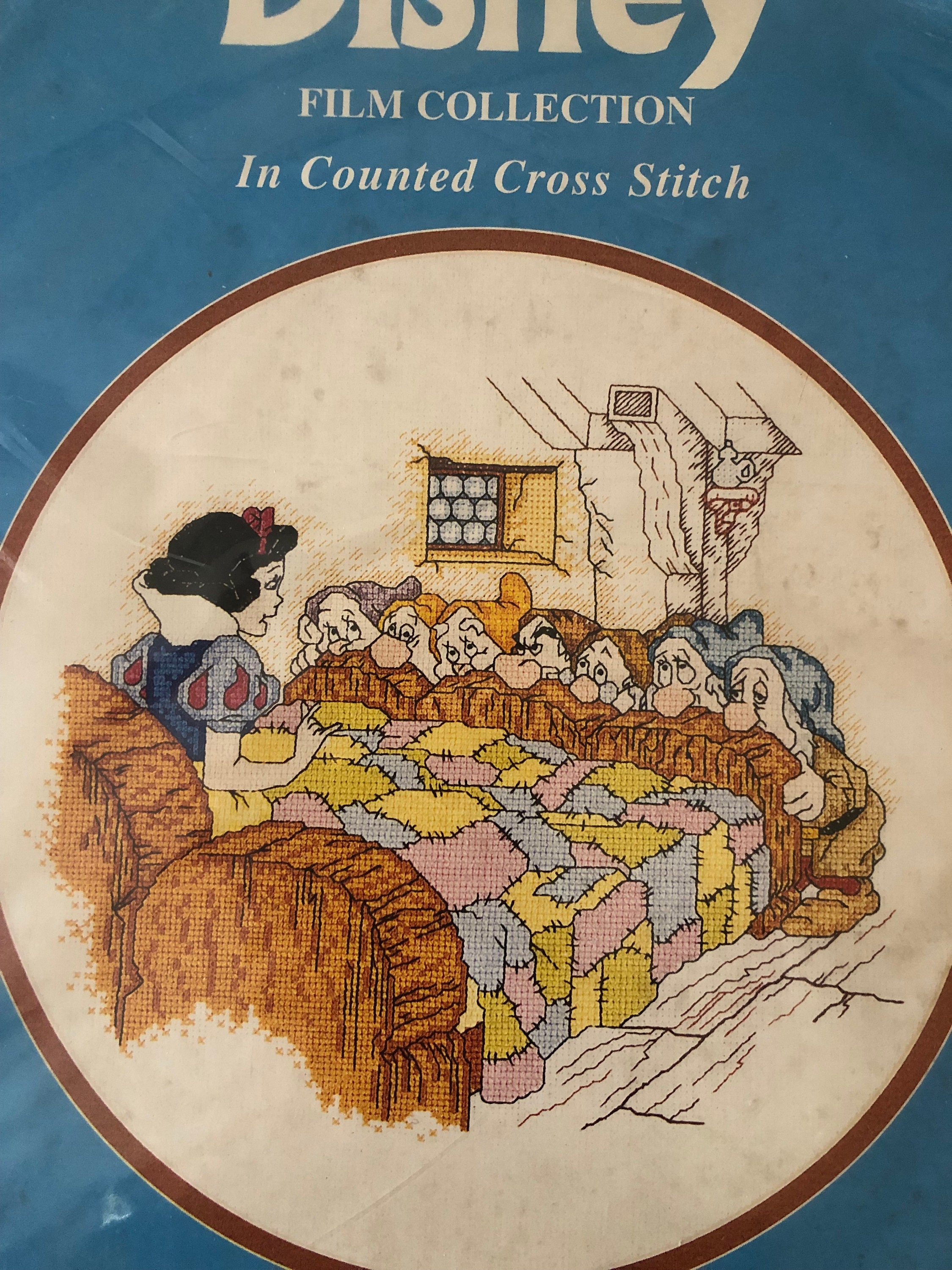 Kit Snow White F26 by the Disney Film Collection - Etsy