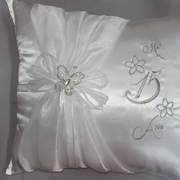 Quince Pillow - Etsy