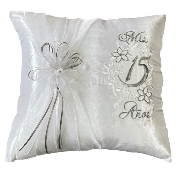 Quince Pillow - Etsy