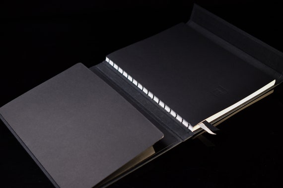 Paper Monthly-Weekly Hardcover Lay-Flat Planner 2022 Calendars ...