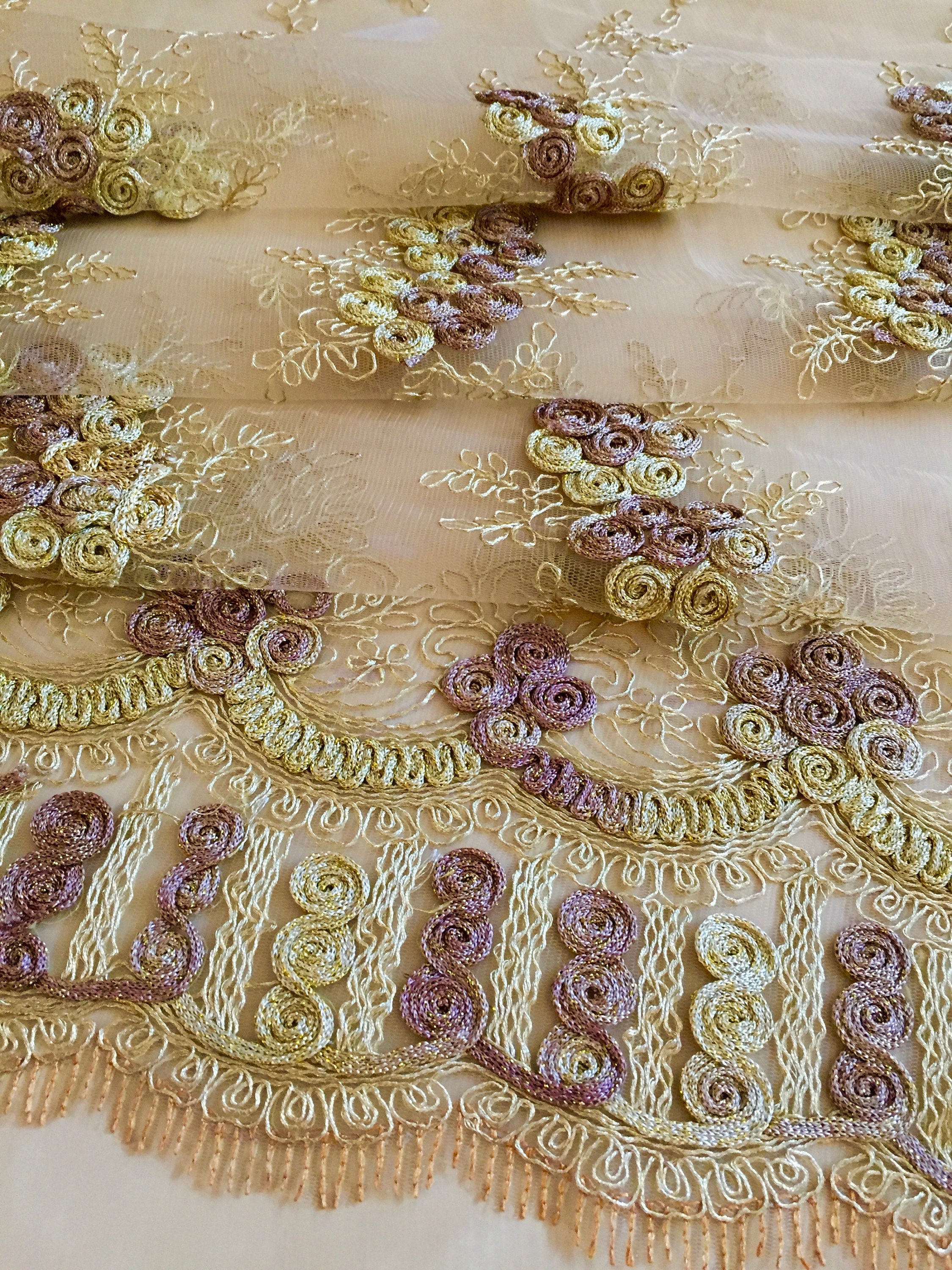 Lace, Gold Corded Lace With 3D Details, Gold and Bronze, 1 Metre Piece ...