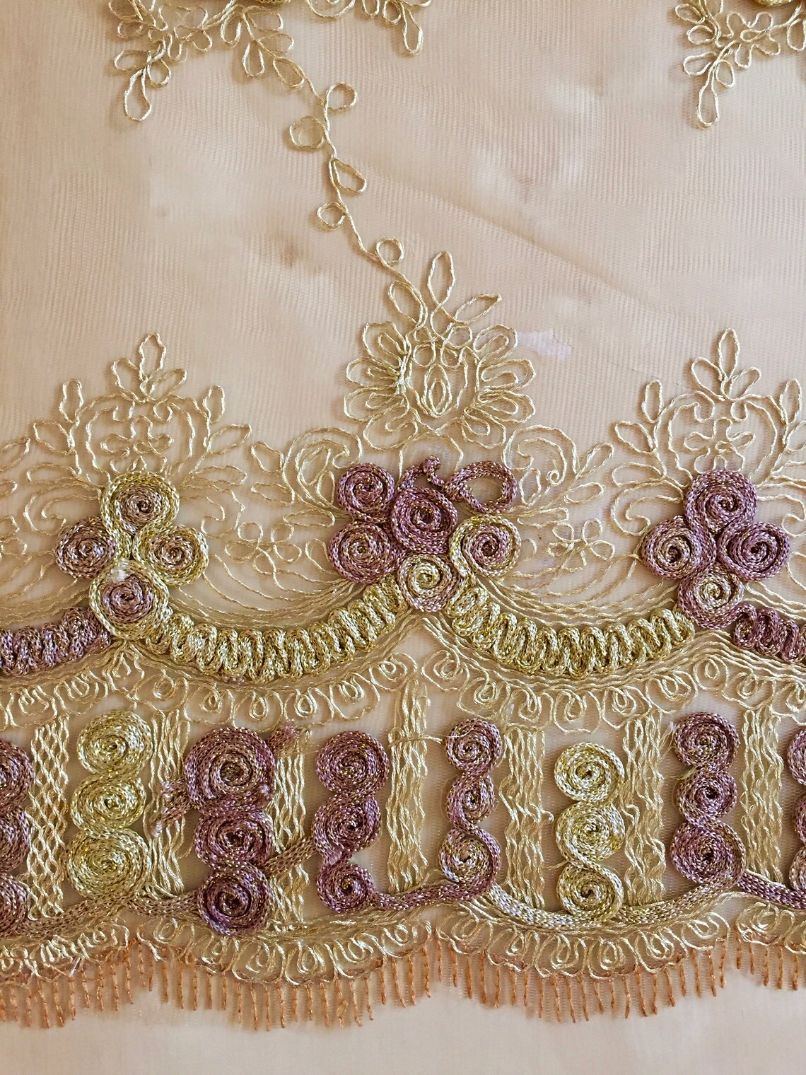 Lace, Gold Corded Lace With 3D Details, Gold and Bronze, 1 Metre Piece ...