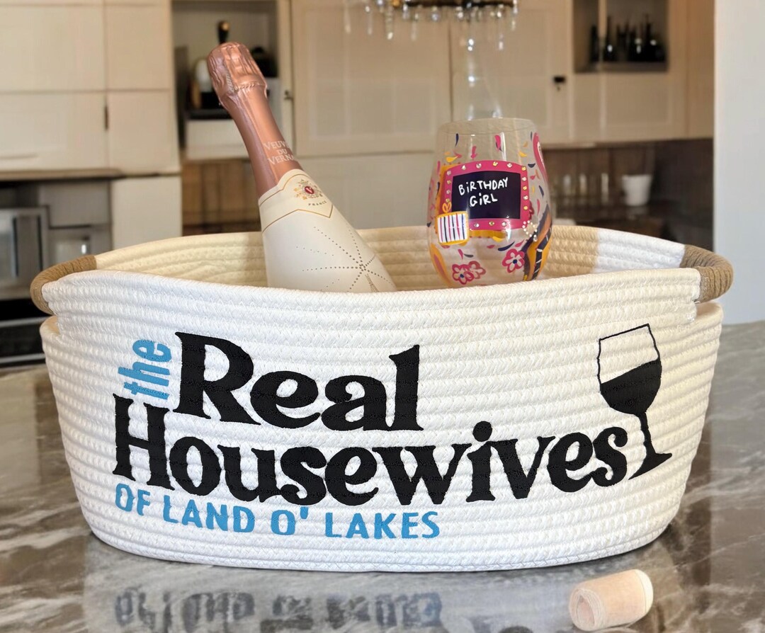 Custom City Girls Trip Gift Basket, Wine Lover Friend Group Gift ...
