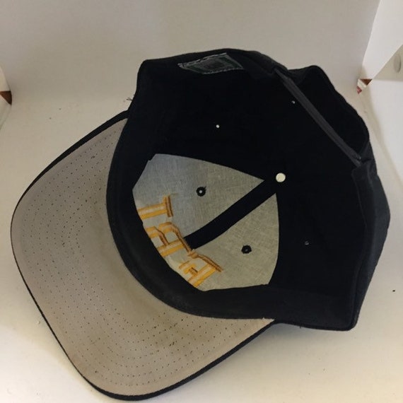 Vintage FBI Trucker SnapBack hat 1990s 80s N25 - Gem
