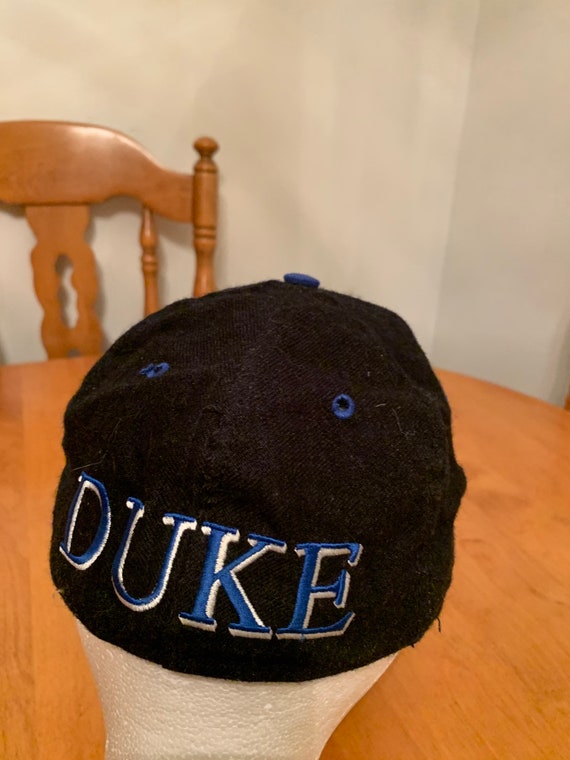 Vintage duke fitted hat 1990s 80s R1 6 7/8 - Gem