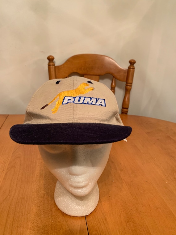 Puma Vintage 90s PUMA Men's Red White Logo Spellout T… - Gem