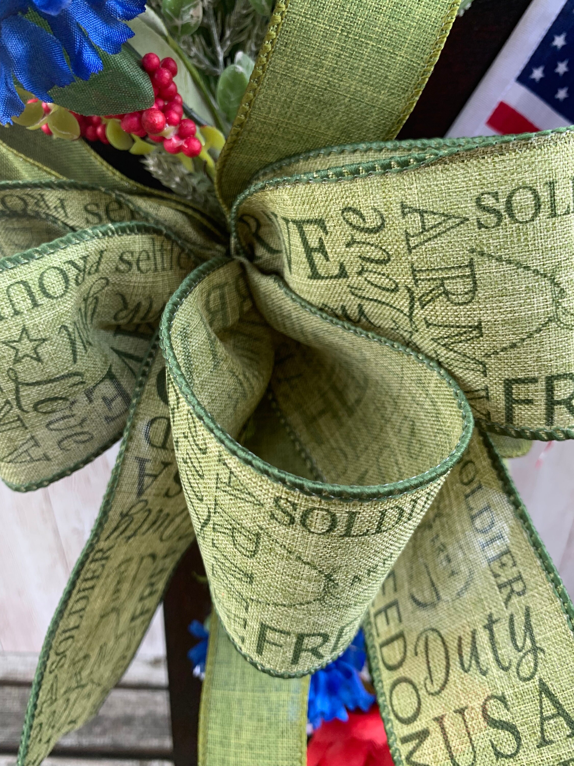 Army Veteran Memorial Cross: Patriotic Floral Arrangement & Flag - Etsy
