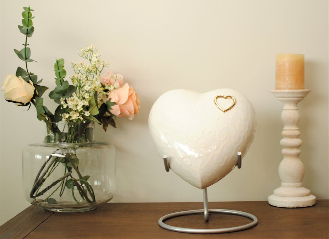 Heart of Hearts : Cremation Urn for Human Ashes | Memorial Heart Urn ...