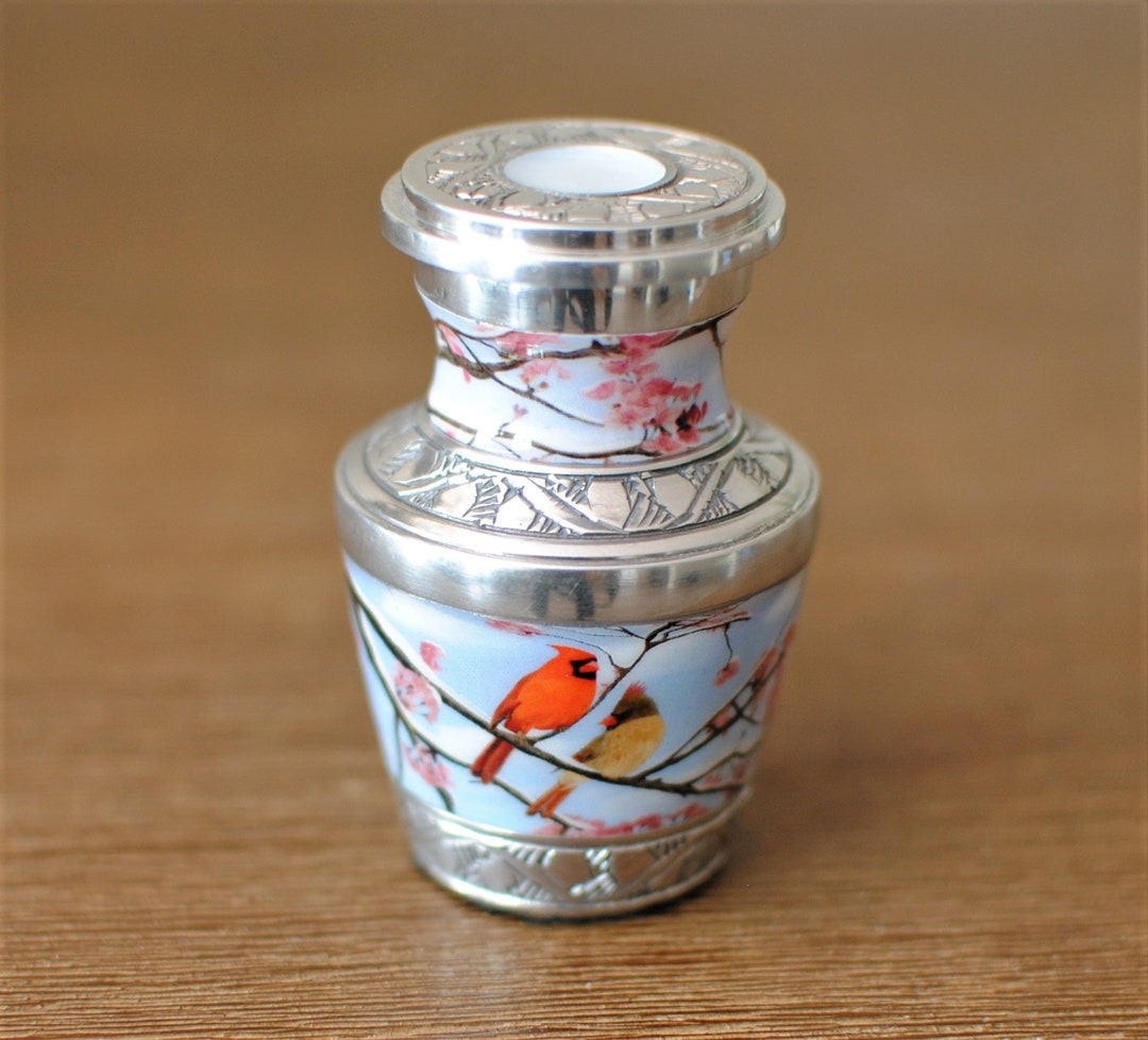 Northern Cardinals : Cremation Keepsake Urn for Human Ashes ...
