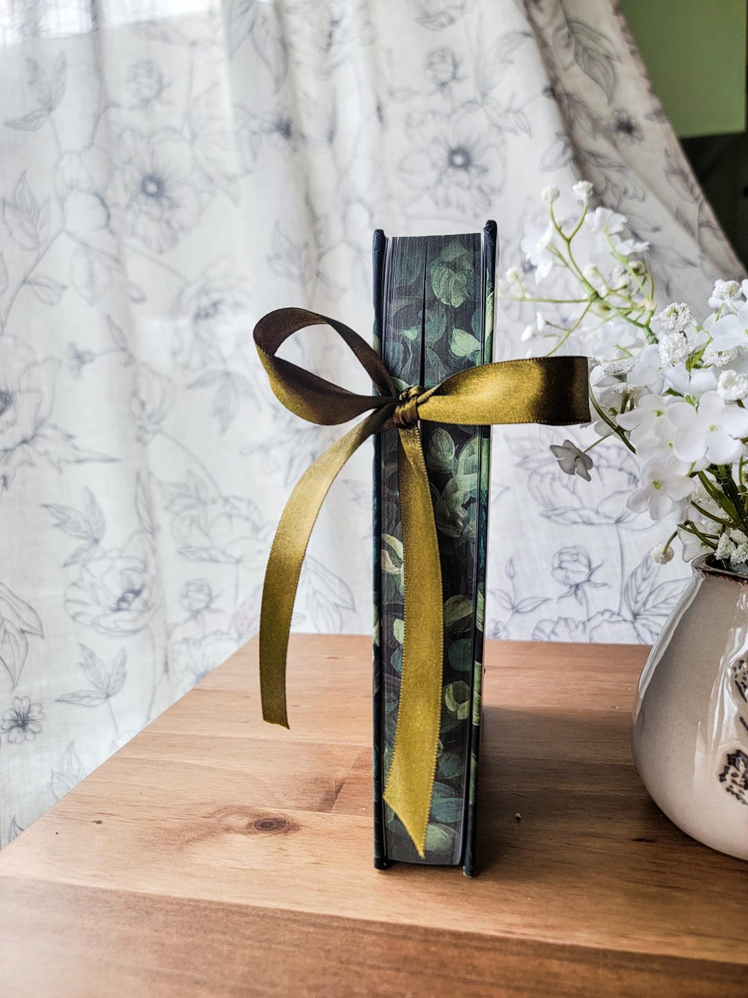Cottage Bow Bookmark With Floral Design for Bookish Gifts and Whimsical ...