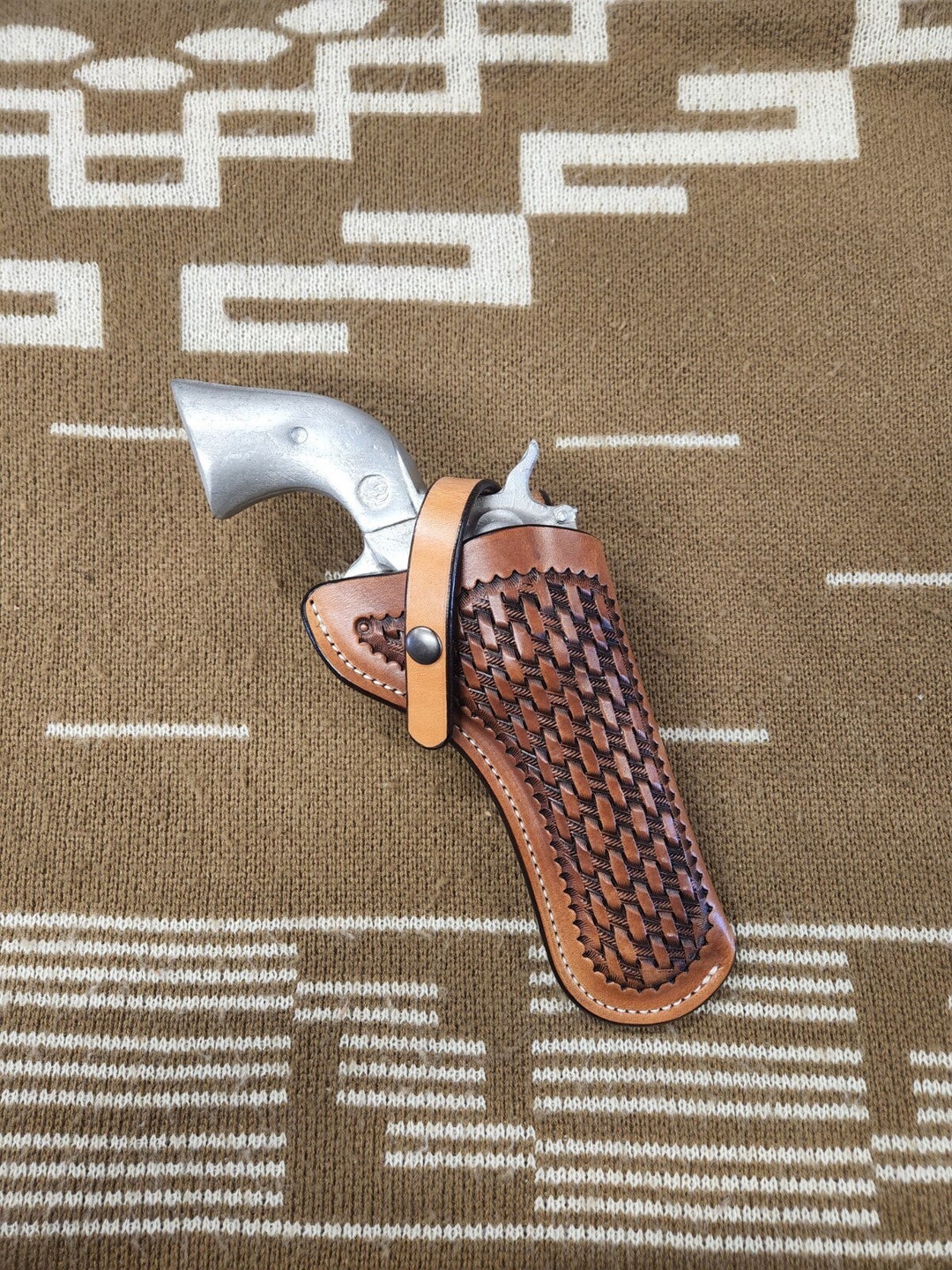 Scarred Pre-made Field Holster - Ruger New Model Blackhawk 4.62" Barrel ...