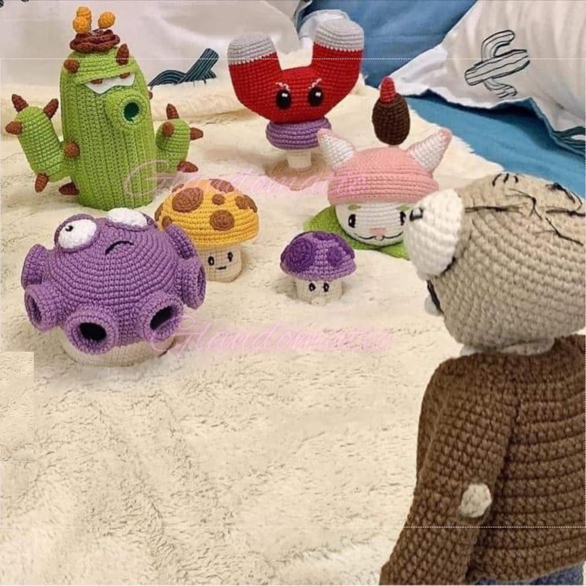 Plants Vs Zombies Crochet Dolls - Peashooter, Threepeater, Bloomerang ...