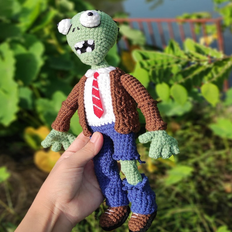 Custom Zombie Crochet Dolls - Plants Vs Zombies Amigurumi - Plants Vs ...