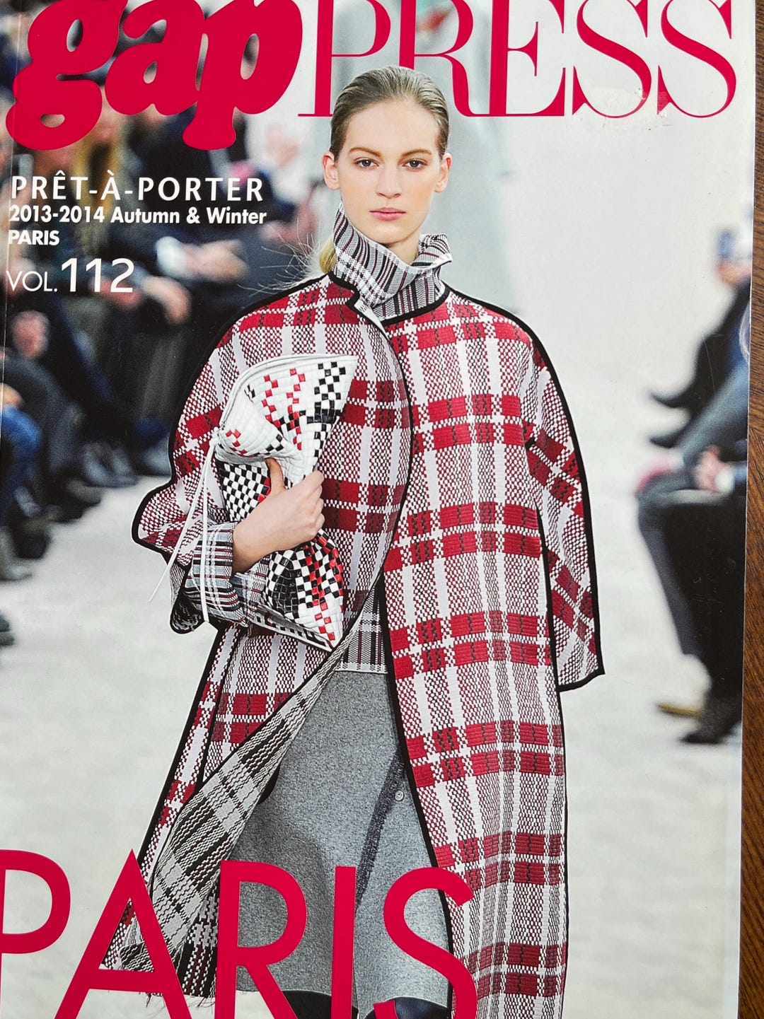 Fashion Magazine Gap Press Magazine Pret a Porter Paris Collections ...