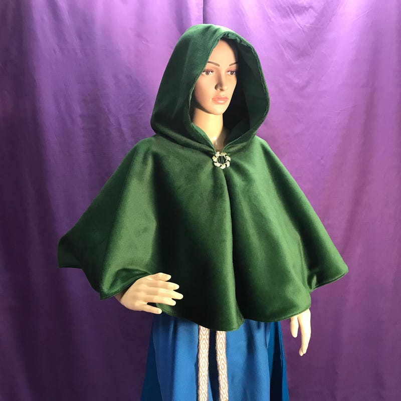 Green Capelet - Etsy