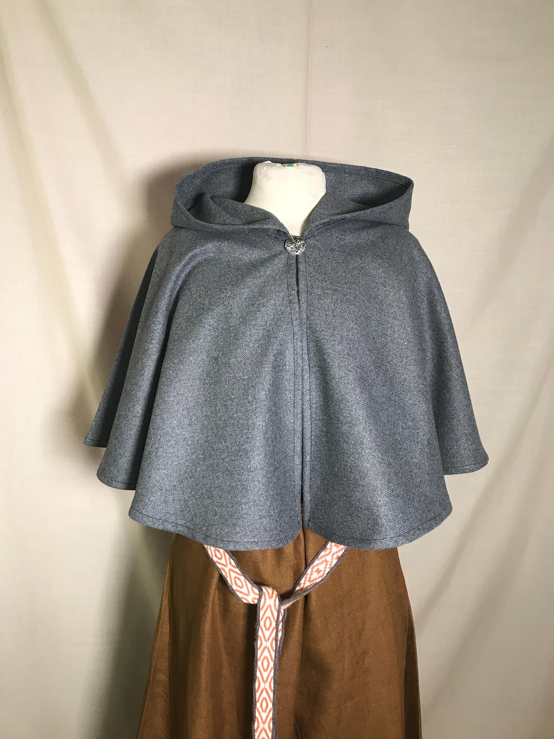Mouse Gray Wool Hooded Capelet With Hood - Handmade - - Etsy