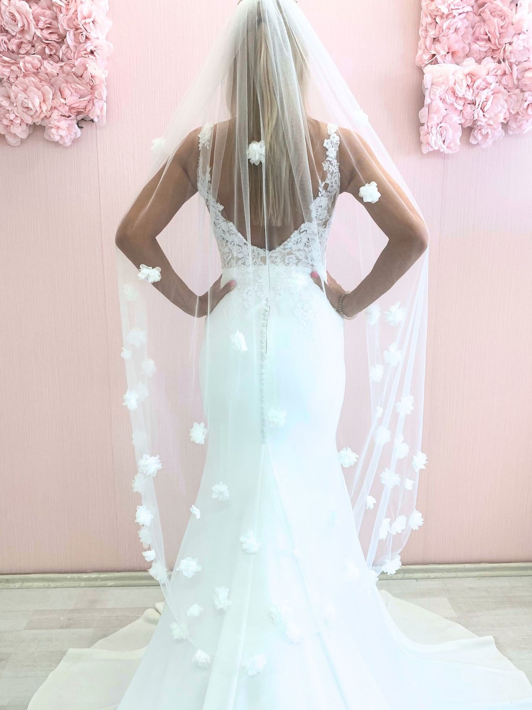 Petal Flower Wedding Veil, Wedding Veil With Flowers, Petal Wedding ...
