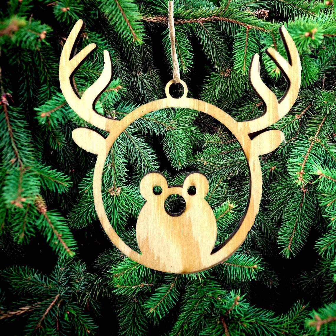 Deer Christmas Tree Decoration: Natural Wood Ornament - Etsy