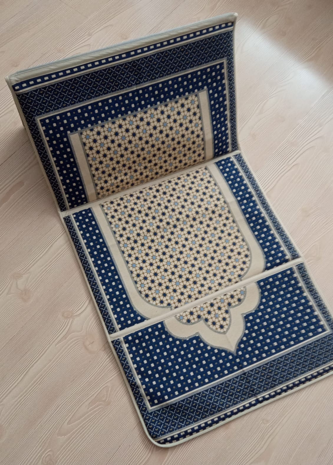 Quality thick large Prayer Mat rugs Janamaz with foldable seat | Etsy