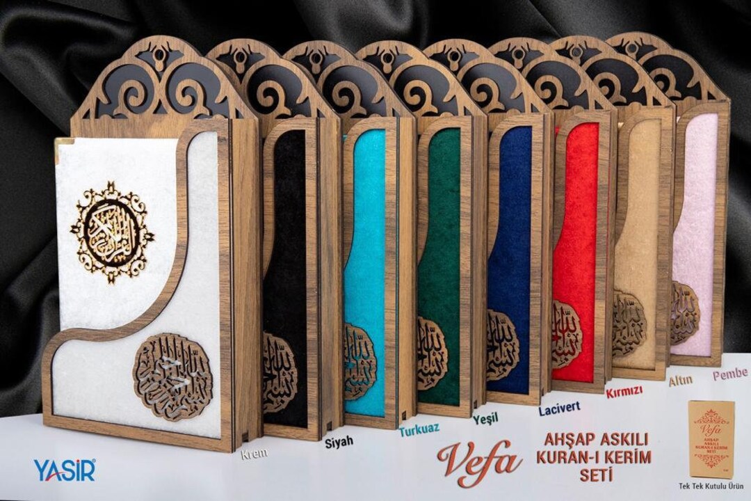 Fancy Large Velvet Full Qur'an With Wood Shelf Turkey Decoration, QR ...