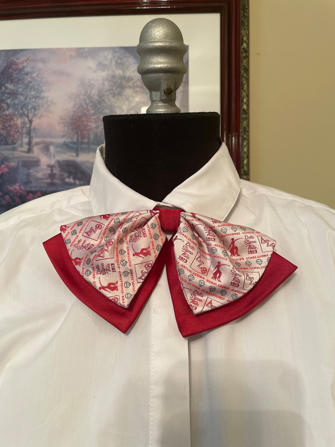 Delta Sigma Theta BOW TIE - Etsy