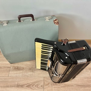Rare Germany Accordion Firotti, 4/4 Accordion, 120 Bass, 41 Keys, 3 ...