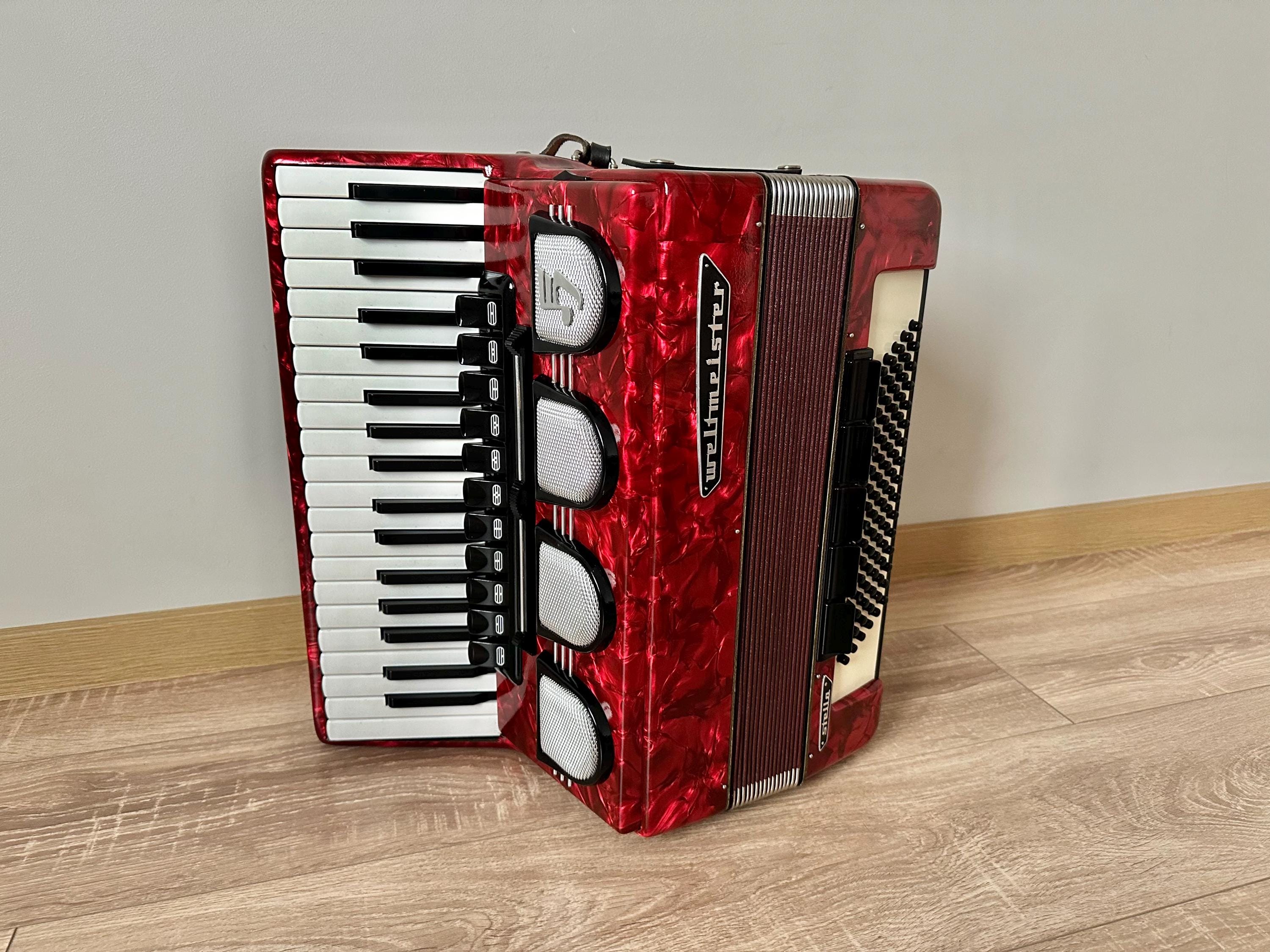 New Rare Weltmeister Accordion, 7/8 Accordion, 96 Bass, 37 Key, 4 Voice ...