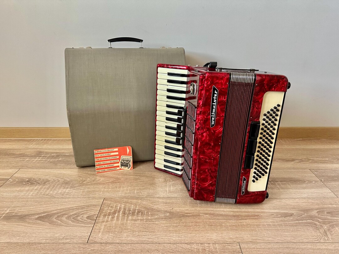 Rare Weltmeister Accordion, 3/4 Accordion, 80 Bass, 34 Key, 3 Voices, 5 ...