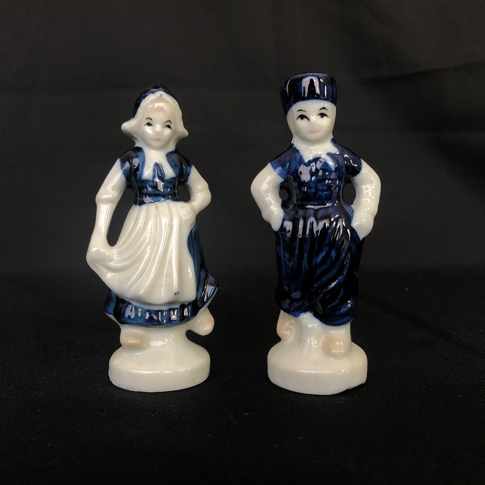 Vintage Hand Painted Dancing Traditional Costume Dutch Couple Figurines ...