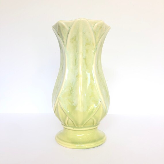 Vintage Cabbage Leaf USA Pottery Vase | Etsy