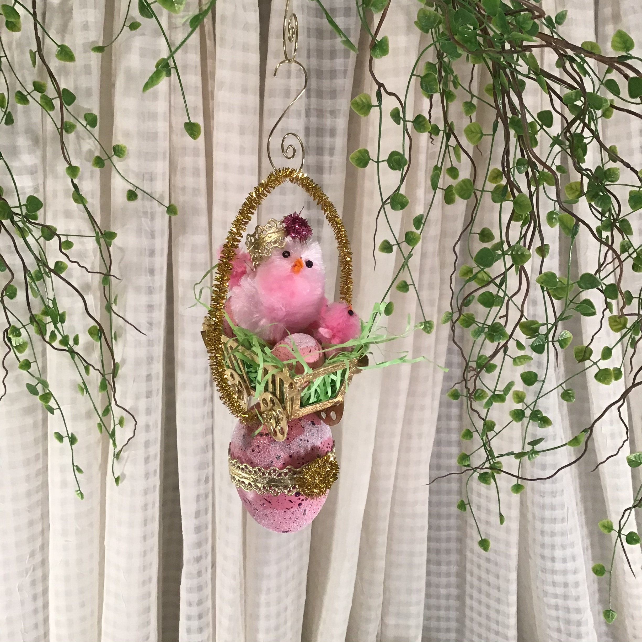 Queen of the Easter Parade and Her Peeps Handmade Ornament - Etsy