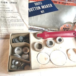 Vintage 40s 50s Button Maker Kit Dritz Economy Model Covered Buttons - Etsy