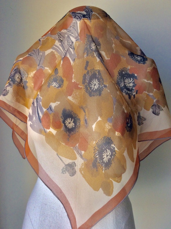 vintage 1960s vera scarf - Gem