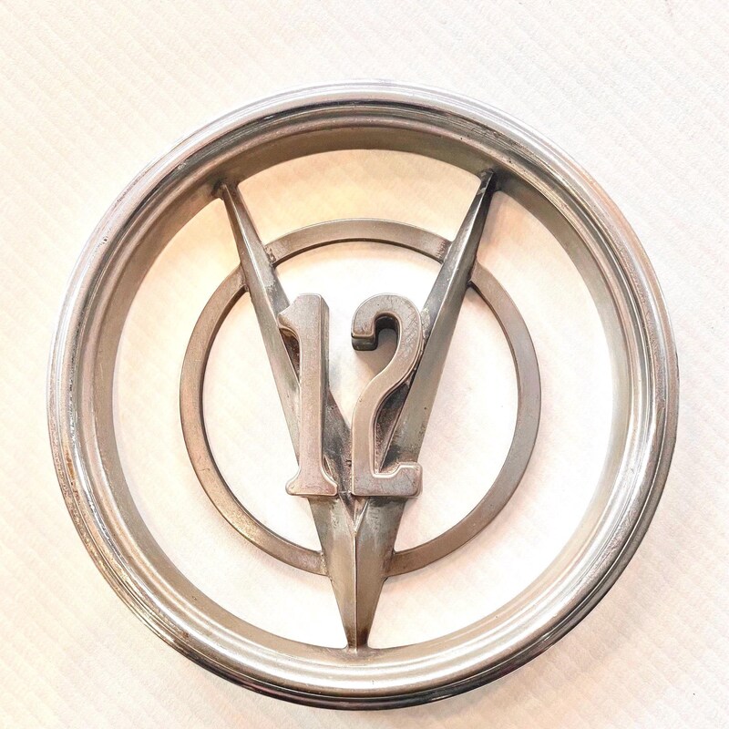 Cadillac V Emblems - Etsy