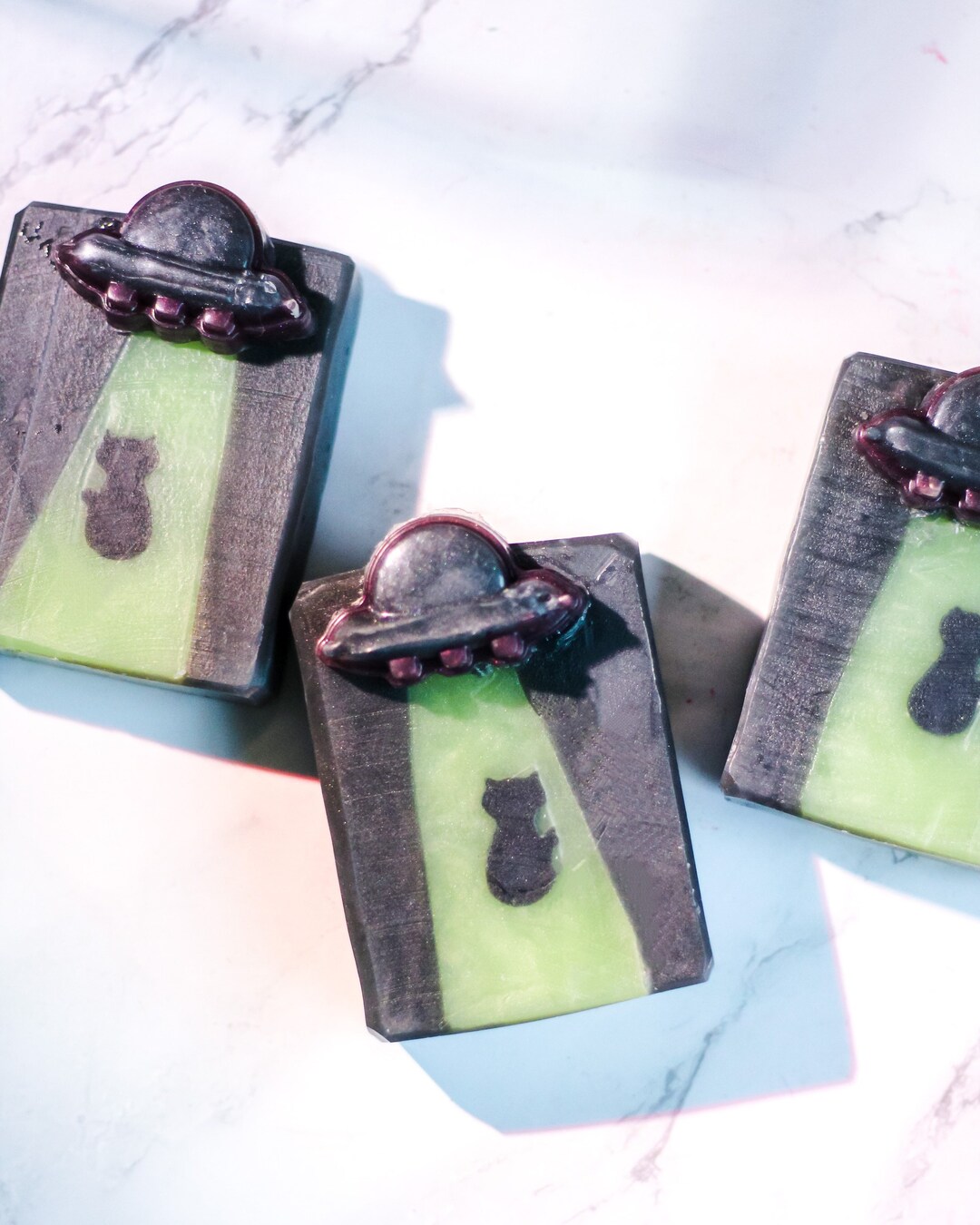 Catlien Abduction Handmade Vegan Soap | Lemongrass Fragrance (christmas ...