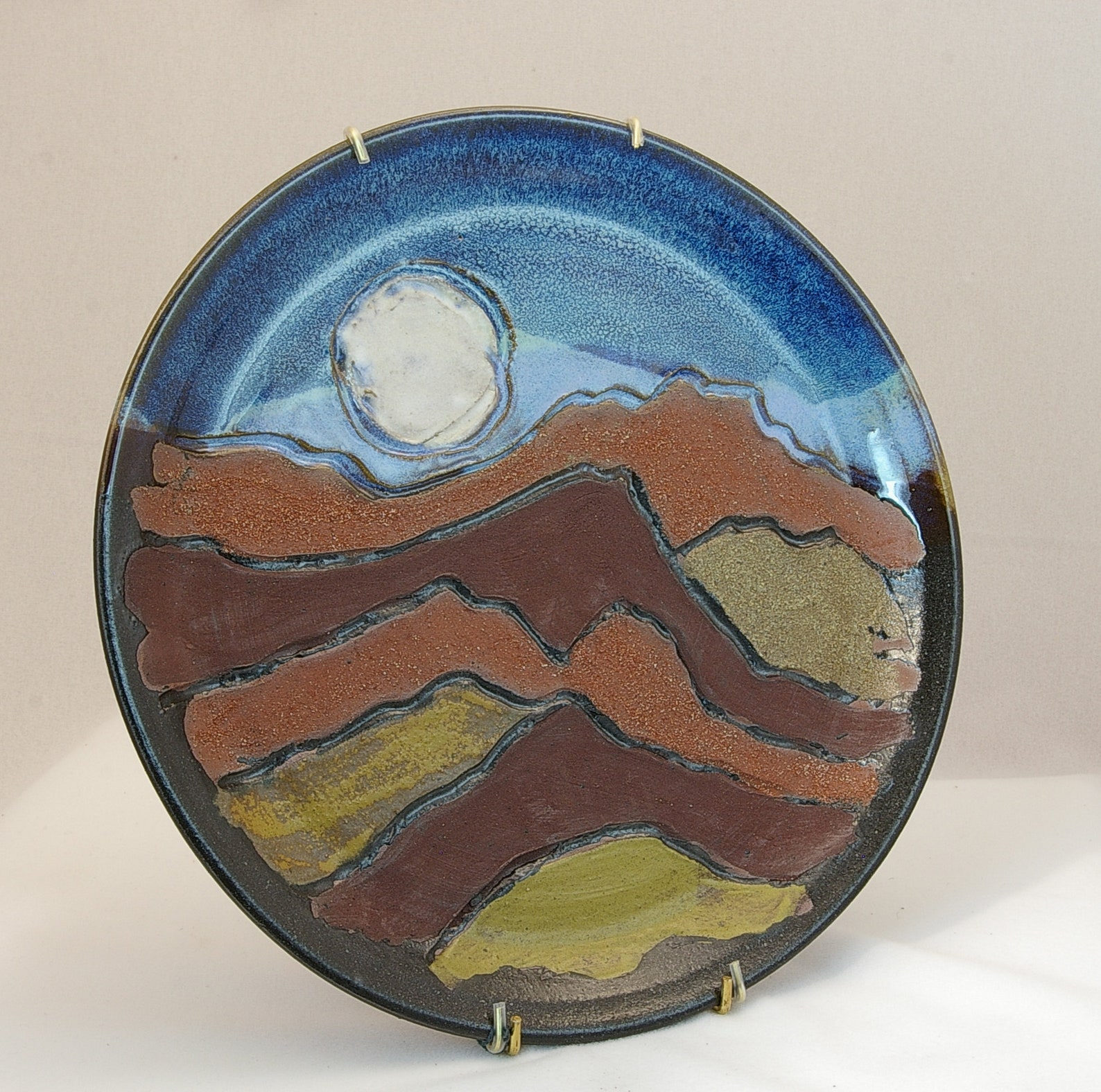 LANDSCAPE POTTERY - Plate and Vase Set - Etsy