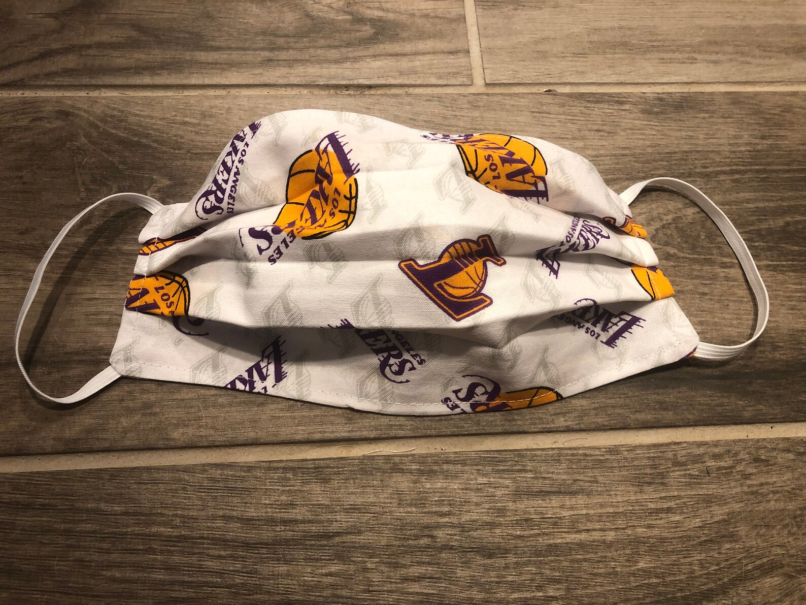 YOU CHOOSE Basketball Team Pleated Face Mask for Children and Adults ...