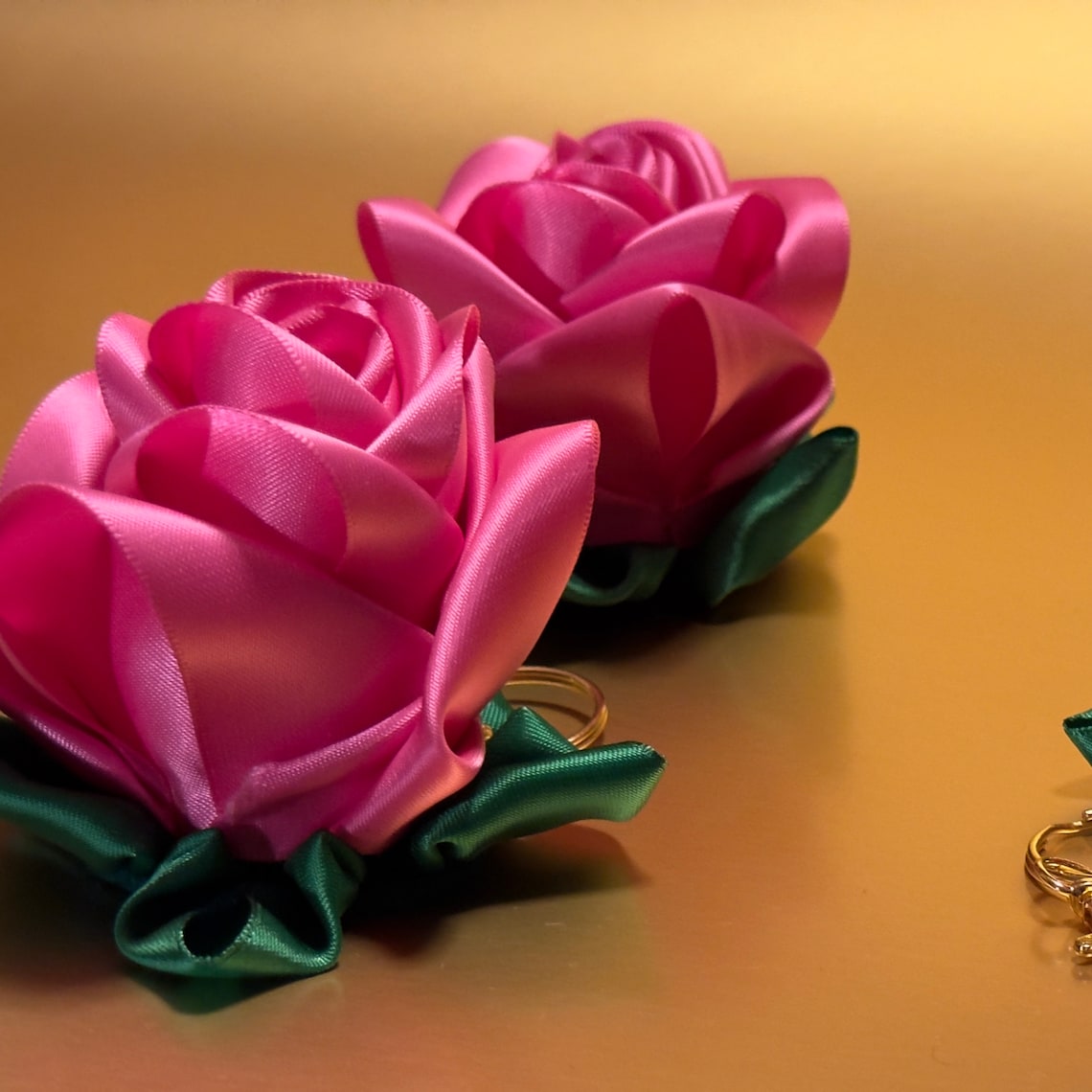 Satin Rose Keychain - Etsy